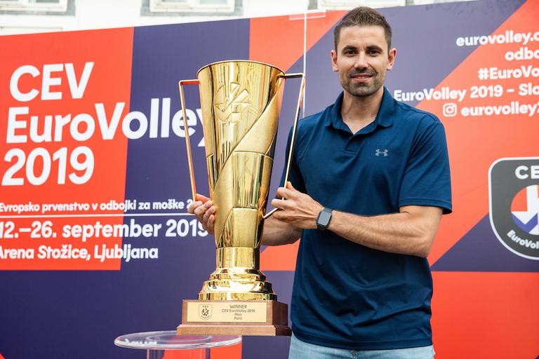 Tomi Šmuc prva okrepitev Calcit Volleyja - domžalec.si