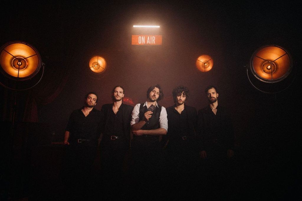 Iz dnevne sobe v svet - prva skladba skupine Yoko Nono 'Se ti zdi ...