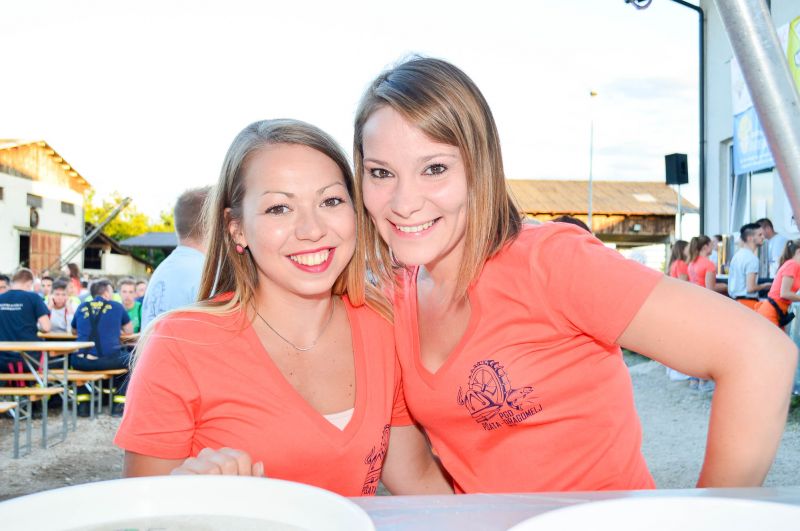 Lepa dekleta, Gadi in postrvi zaznamovali letošnjo veselico na Pšati ...