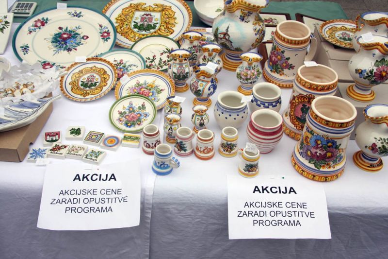 Ponedeljkov klicaj – Slamniki in majolike - domžalec.si